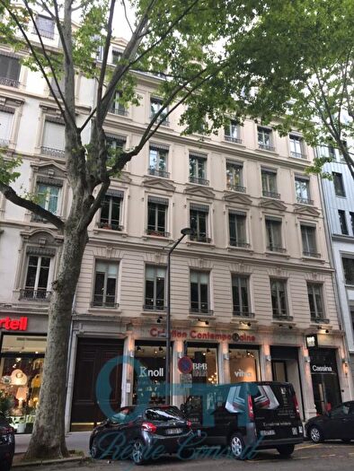 Appartement à louer - Lyon e , Mutualité, Préfecture, Moncey - 3 pièces - 2 chambres