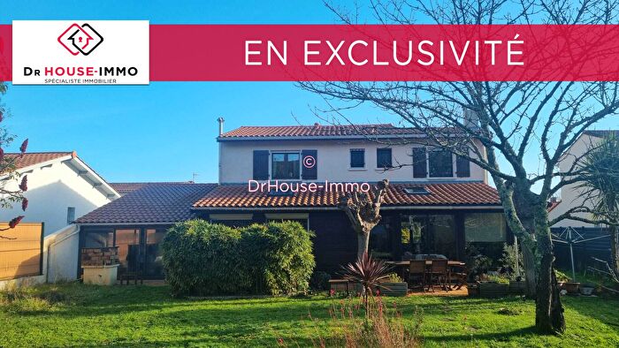 Maison à vendre - Mérignac, Les Eyquems - 7 pièces - 4 chambres