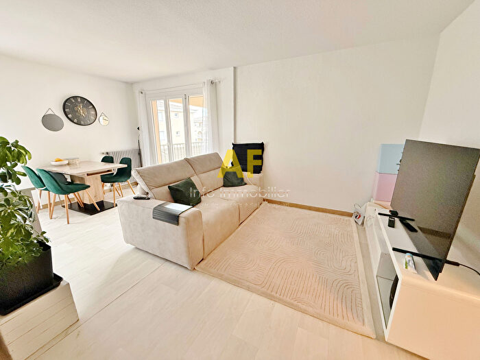 Fréjus, Gallieni : Appartement 3 pièces à vendre