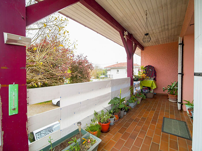 Appartement à vendre - Aire-sur-lAdour - 4 pièces - 3 chambres