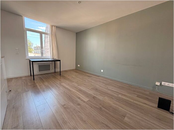 Appartement 2 pièces à louer à Lille, Faubourg de Béthune