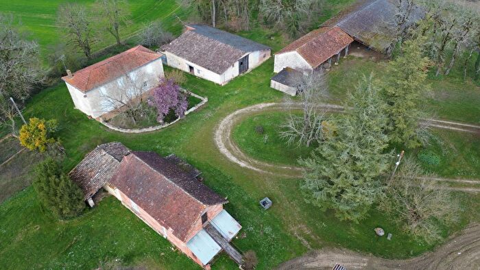 Belfort-du-Quercy : Maison 5 pièces à vendre