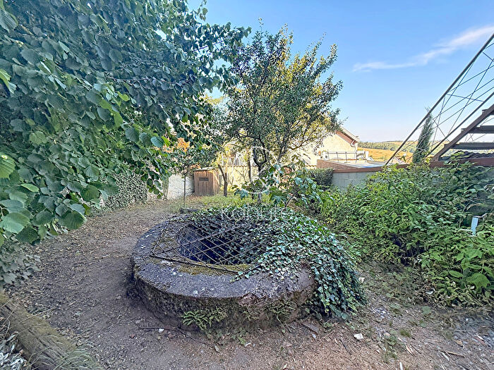 Saint-Just-la-Pendue : Maison 4 pièces à vendre