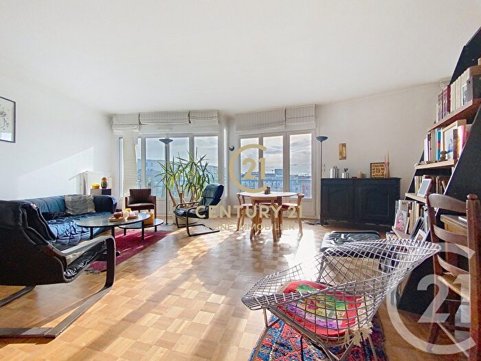 Appartement à vendre - Quartiers Centre, Saint-Hélier, Gare - 5 pièces - 3 chambres