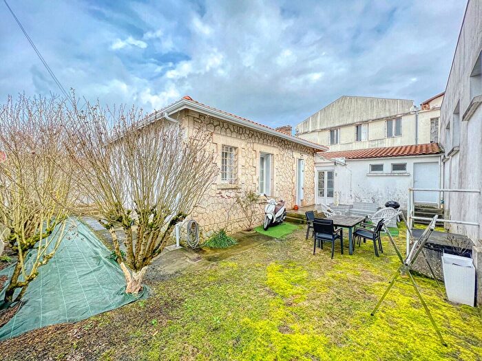 Maison 4 pièces à louer - Parc Maisonfort, Royan