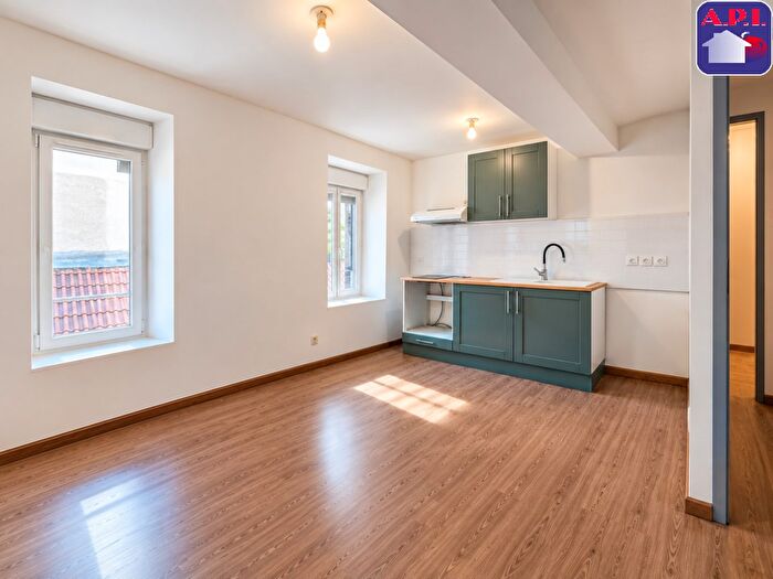 Appartement 3 pièces à Tarascon-sur-Ariège, à louer
