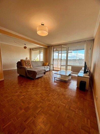 Appartement à louer - Saint Irénée, Lyon ème arrondissement - 3 pièces - 2 chambres