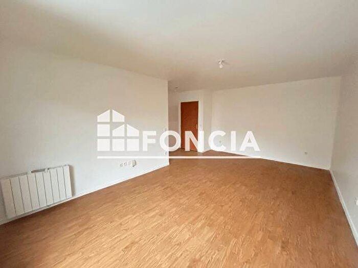 Appartement à louer - Tillet et Est, Bussy-Saint-Georges - 2 pièces - 1 chambre