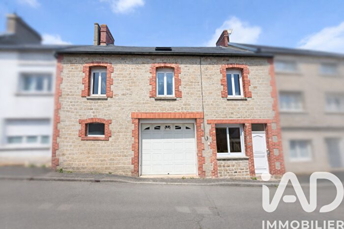 Maison 6 pièces à Le Teilleul, à vendre