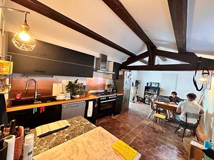 Appartement à louer - Ballainvilliers, Clermont-Ferrand - 4 pièces - 2 chambres