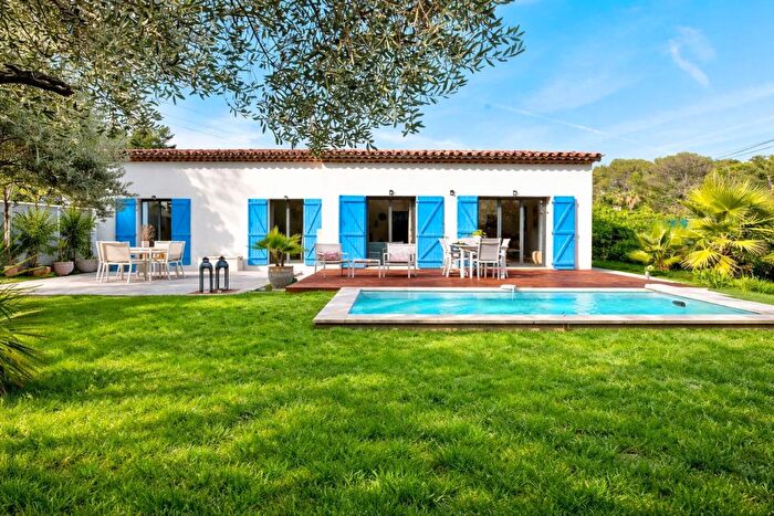 Maison à vendre - Mougins, Font Neuve, Saint-Basile, Fontmerle, Nartassière - 4 pièces - 3 chambres