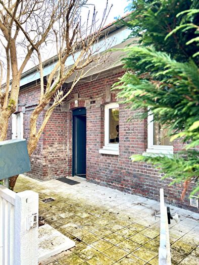 Maison à vendre - Canteleu, Habitat ancien - 6 pièces - 5 chambres