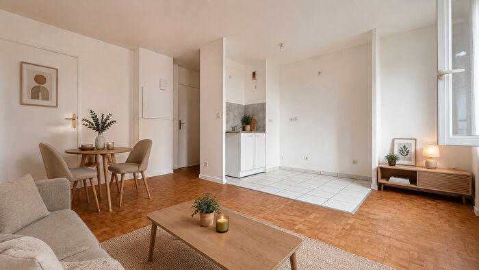 Corbeil-Essonnes, Pressoir, Prompt - Appartement 2 pièces à vendre