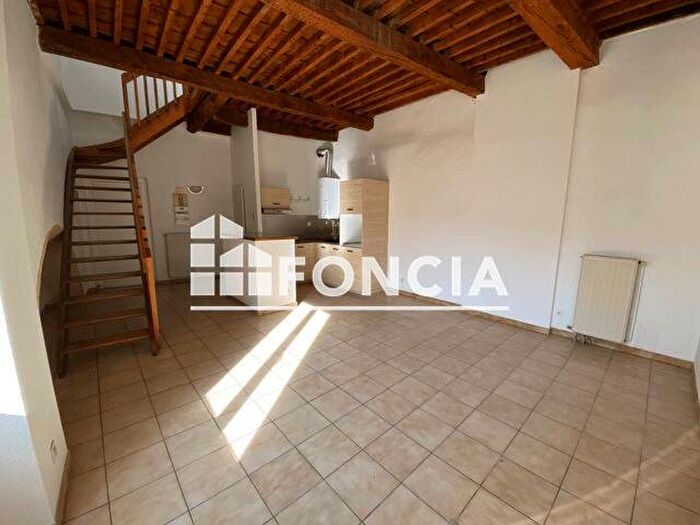 Appartement à louer - Centre Ville, Bagnols-sur-Cèze - 3 pièces - 2 chambres