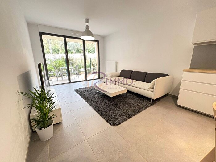 Appartement à louer - Pont de lArc, Aix-en-Provence - 2 pièces - 1 chambre