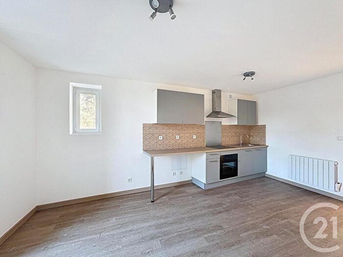 Appartement à louer - La Ferté-Imbault - 3 pièces - 2 chambres