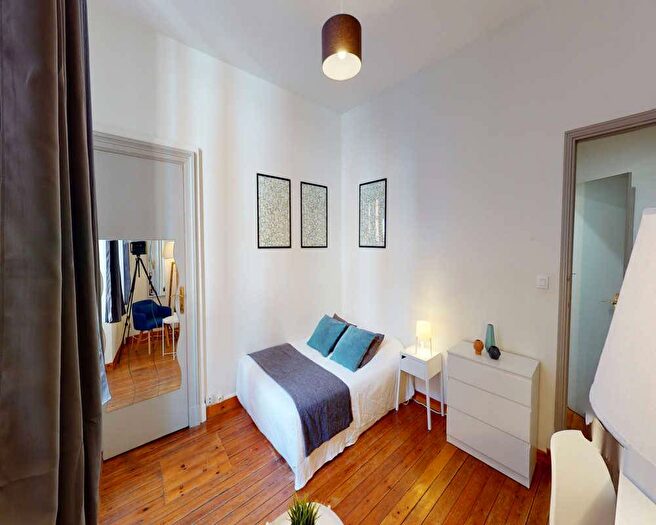 Appartement à louer - Capitole, Toulouse - 5 pièces - 8 chambres