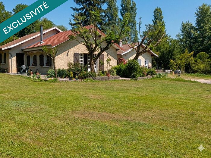 Morestel - Maison 6 pièces à vendre