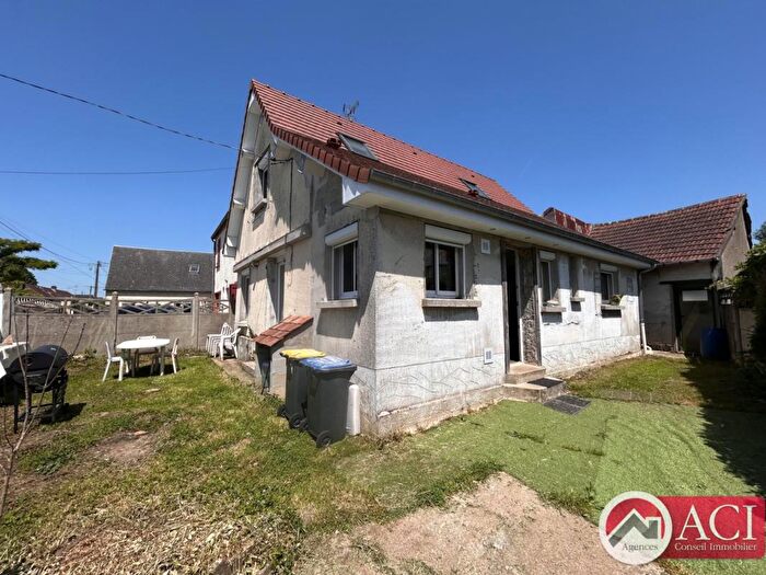 Maison 5 pièces à vendre à Sainte-Geneviève