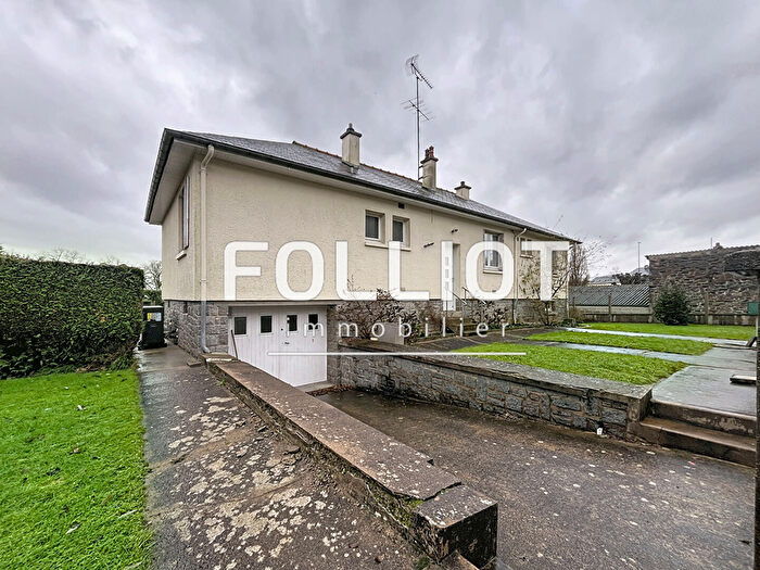 Maison à vendre - Fougères, Forairie, Cotterêts - 6 pièces - 5 chambres