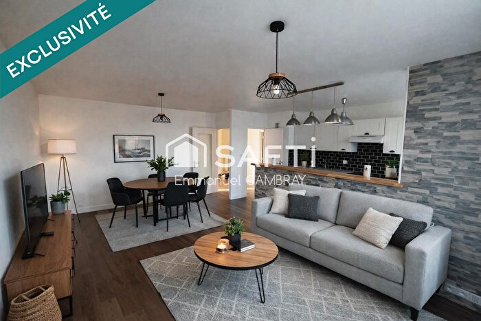 Appartement à vendre - Chartres, La Madeleine - 4 pièces - 3 chambres