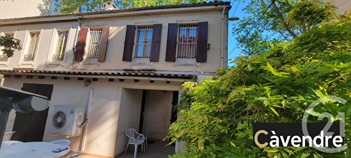 Maison 3 pièces à Avignon, Blanchissage, à vendre