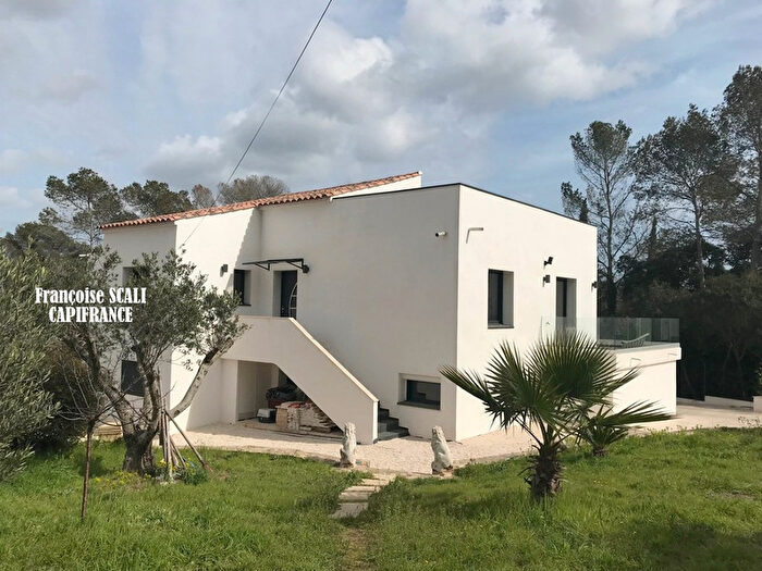 Maison à vendre - Saint-Raphaël, Valescure, Vaulongue - 7 pièces - 5 chambres