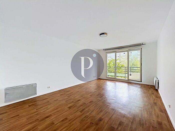 Vitry-sur-Seine, Paul Forment, La Ferme : Appartement 3 pièces à vendre