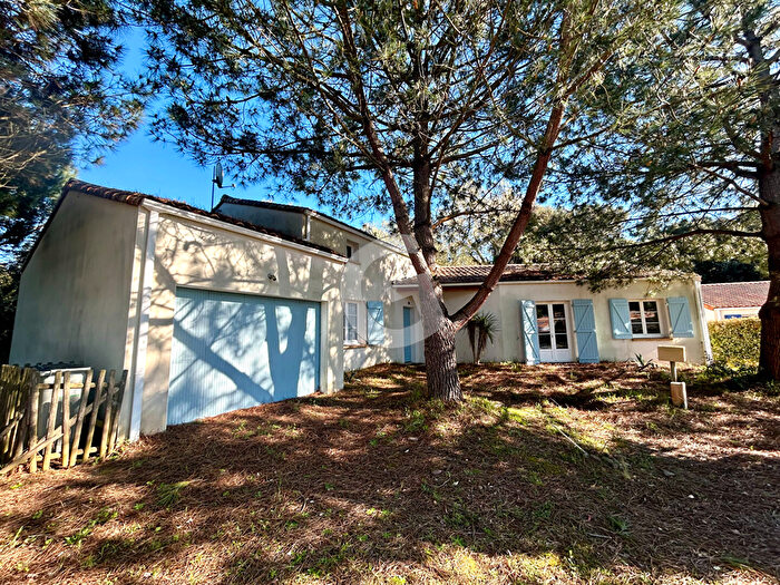 Maison à vendre - La Tranche-sur-Mer - 5 pièces - 4 chambres