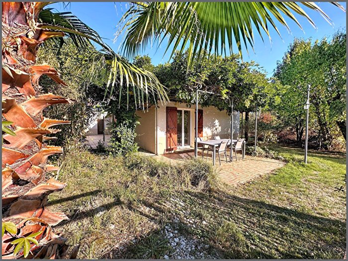 Maison à vendre - Léognan - 6 pièces - 4 chambres