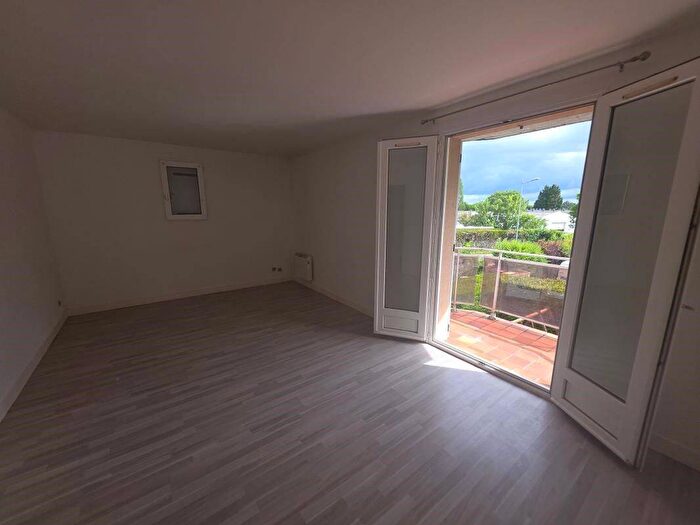 Appartement 3 pièces à louer à Mairie-Centre Nord, Nemours