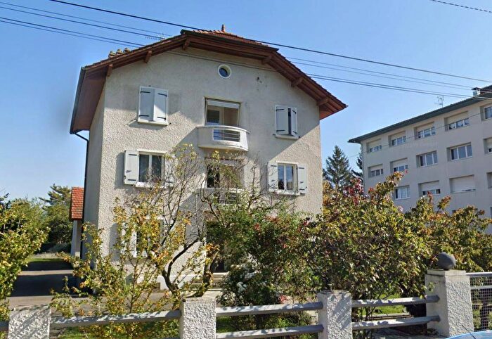 Appartement à louer - Est, Ambilly - 1 pièce