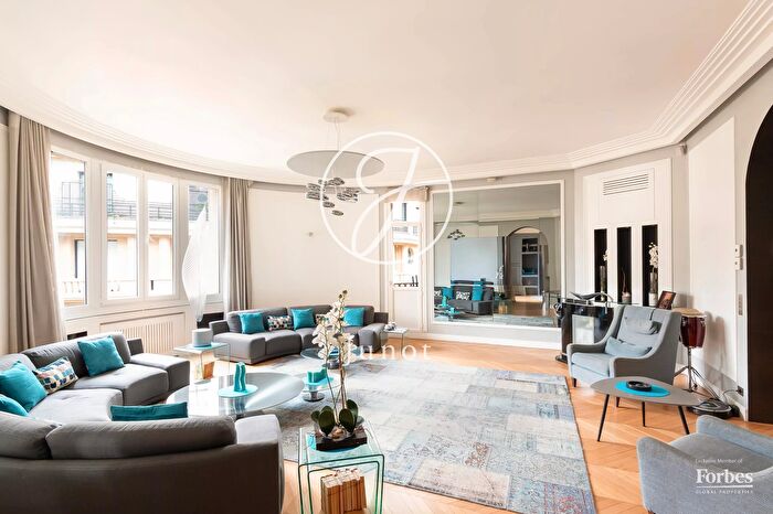 Paris 16ème, Muette-Nord, Trocadéro - Appartement 6 pièces à vendre