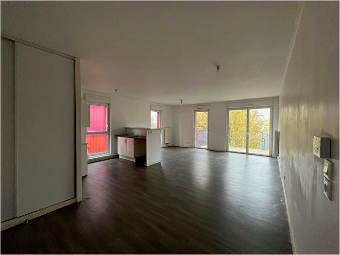 Appartement 3 pièces à Lille, Lille-Sud, à louer
