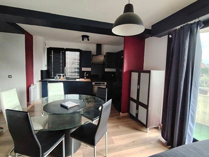 Appartement à louer - Bordeaux - 3 pièces - 2 chambres