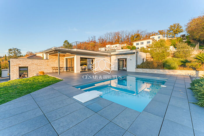 Reyrieux : Maison 7 pièces à vendre
