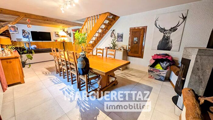 Maison à vendre - Mieussy - 6 pièces - 4 chambres