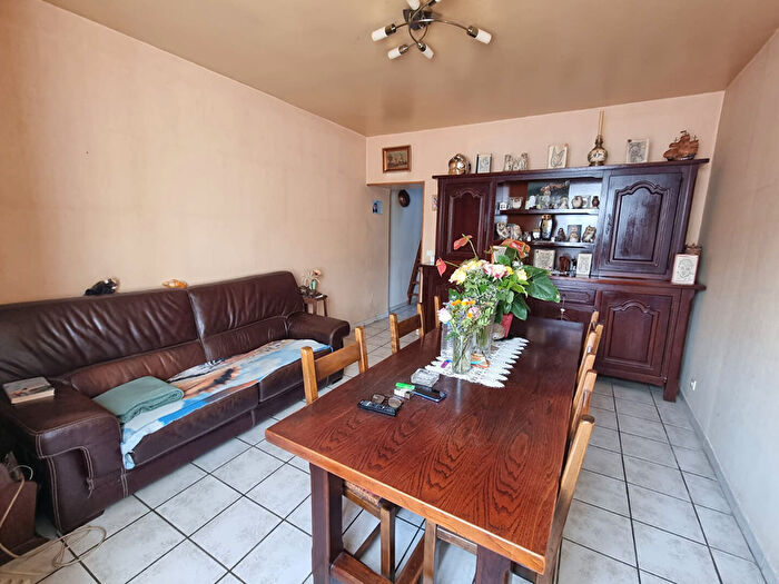 Maison 3 pièces à Provins, ZUP, à vendre