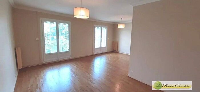Appartement à louer - Saint Cybard-Houmeau, Angoulême - 4 pièces - 3 chambres
