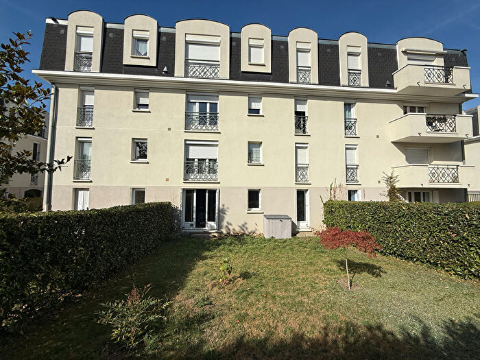 Appartement 2 pièces à vendre à Rambouillet, Saint-Hubert, Louvière