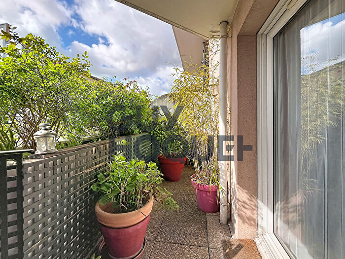 Appartement à vendre - Vitry-sur-Seine, Gare, Jean-Jaurès - 3 pièces - 2 chambres