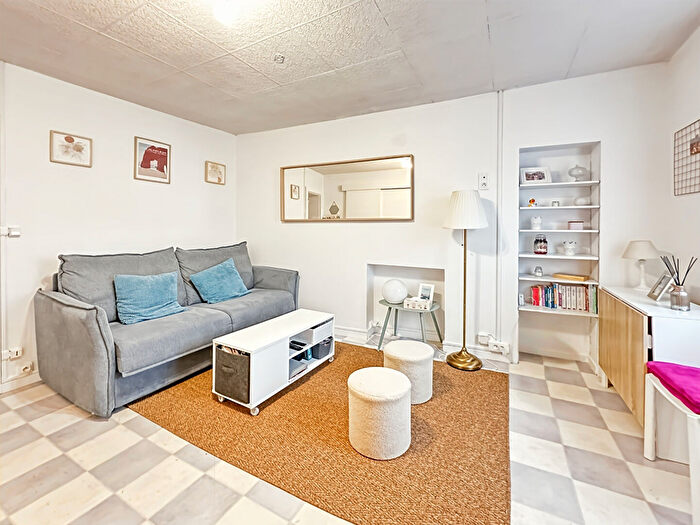 Appartement à vendre - Quartiers Ouest, Moulin du Comte - 2 pièces - 1 chambre