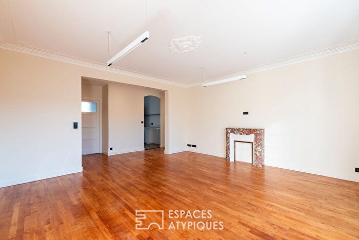 Appartement à vendre - Quartiers Centre, Saint-Hélier, Gare - 4 pièces - 2 chambres