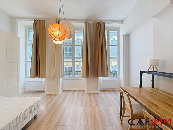 Appartement à louer - Lyon er , Haut, Coeur des Pentes - 1 pièce