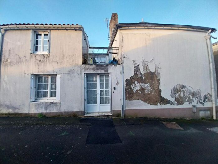 Maison à vendre - La Garnache - 4 pièces - 3 chambres