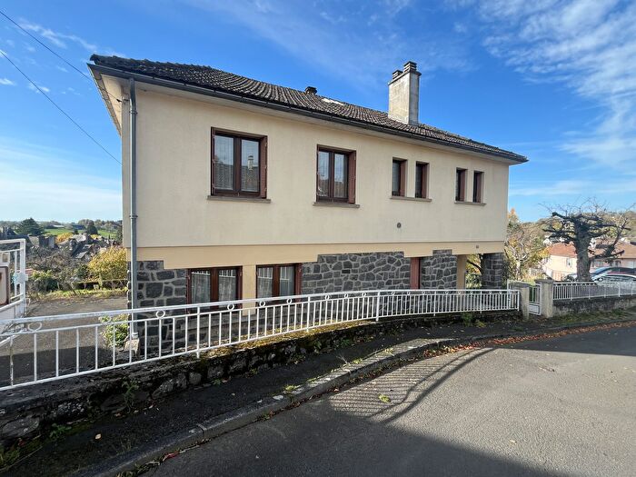 Maison 6 pièces à vendre - Mauriac