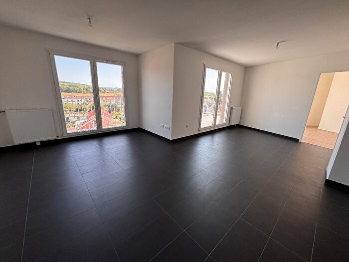 Beaumont-sur-Oise - Appartement 3 pièces à louer
