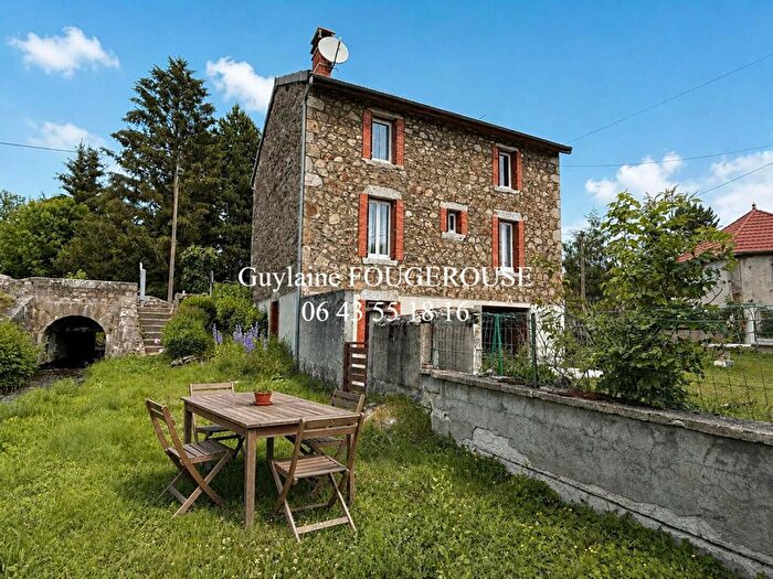 Maison 6 pièces à vendre à Saint-Anthème