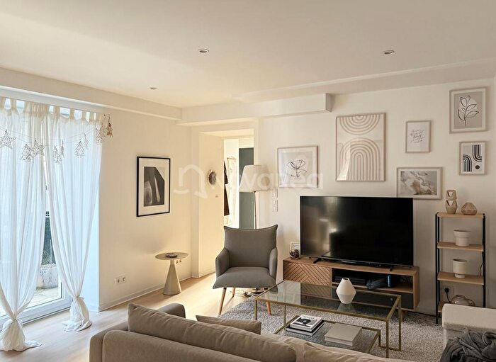 Appartement à vendre - Pau, Centre-ville - 3 pièces - 2 chambres