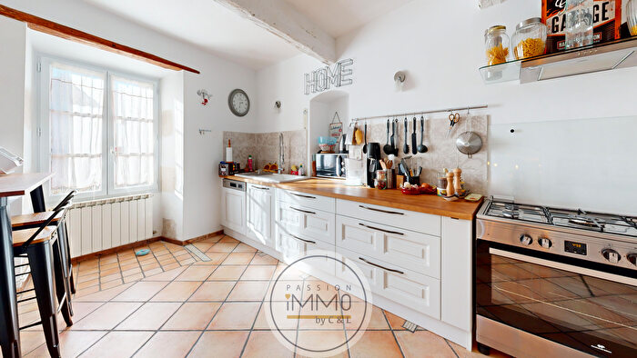 Maison à vendre - La Brillanne - 9 pièces - 5 chambres